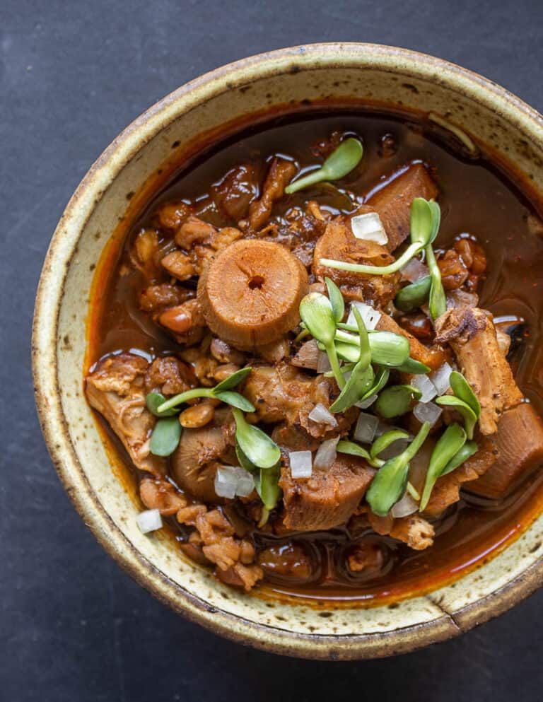 Foraging and Cooking Prairie Turnips (Thíŋpsiŋla) - Forager | Chef