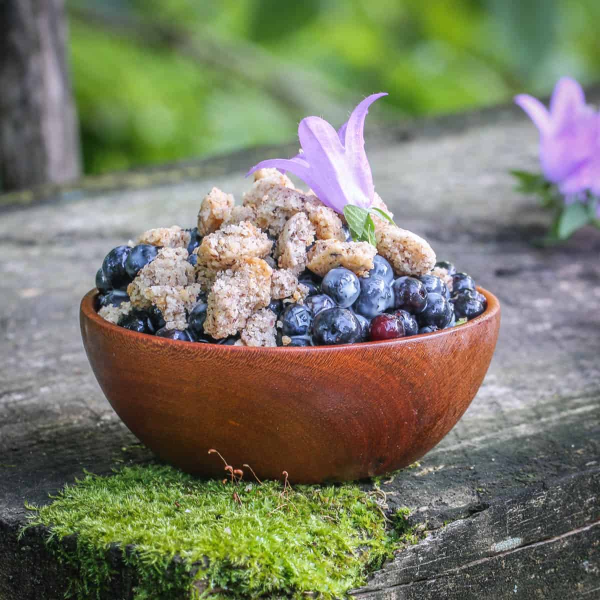 English Cream for Berries with Amaretti - FORAGER | CHEF