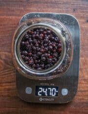 Crème de Cassis: The Blackcurrant Liqueur - Forager | Chef