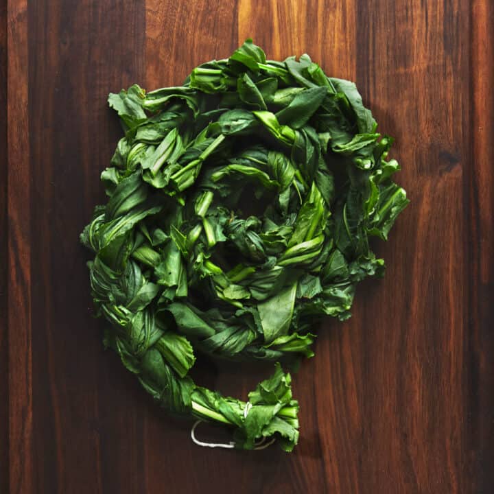 Aveluk: Armenian Dried Wild Sorrel (Dock) - Forager | Chef