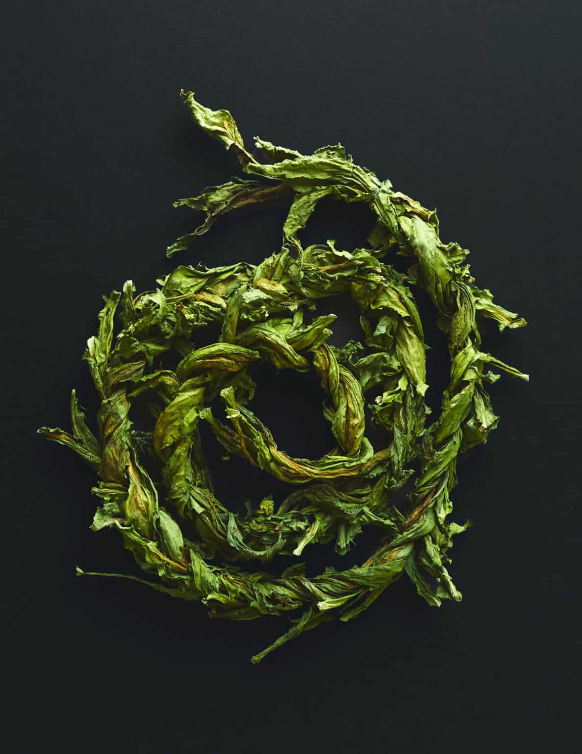 Aveluk: Armenian Dried Wild Sorrel (Dock) - Forager | Chef