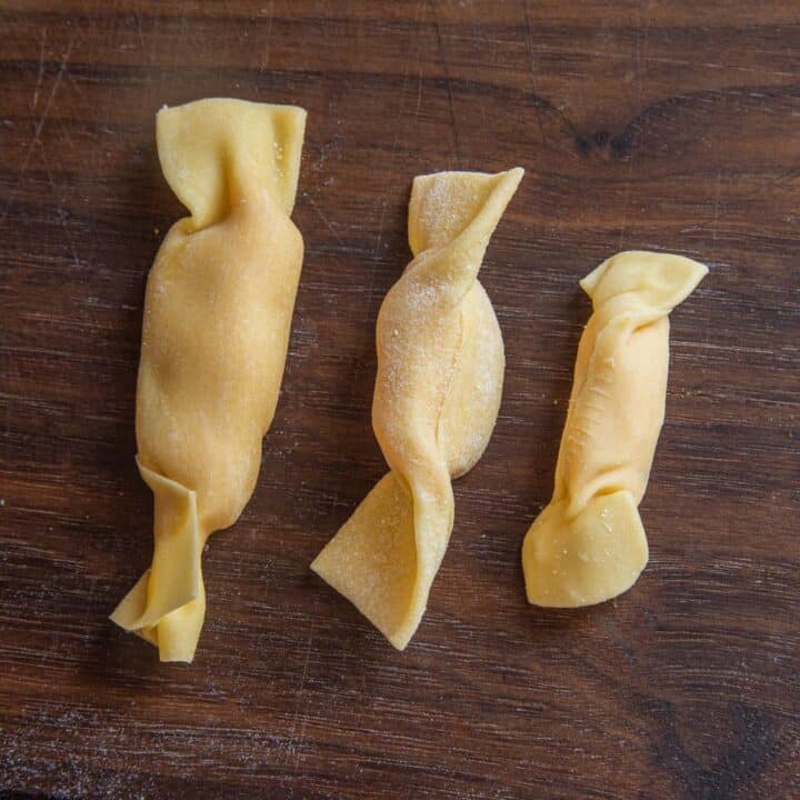 Caramelle: Candy-Shaped Pasta With Squash Filling (Recipe)