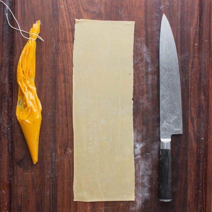 Caramelle: Candy-Shaped Pasta With Squash Filling (Recipe)