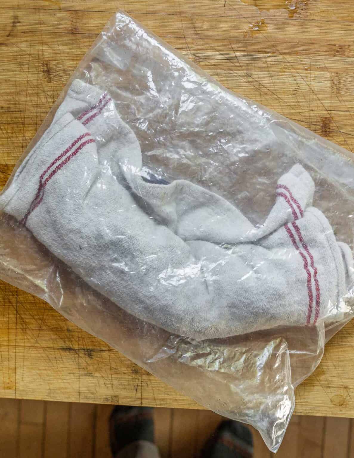 Pineapple Weed (Wild Chamomile) - Forager | Chef