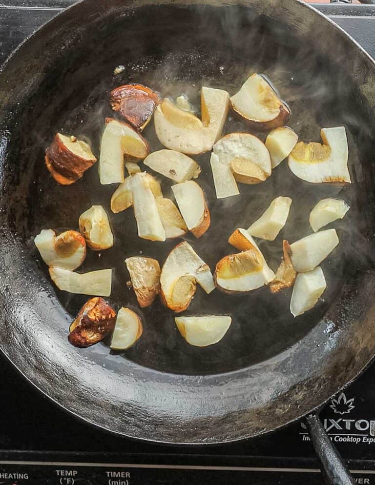 Italian-Style Porcini Mushrooms (Funghi Trifolati)