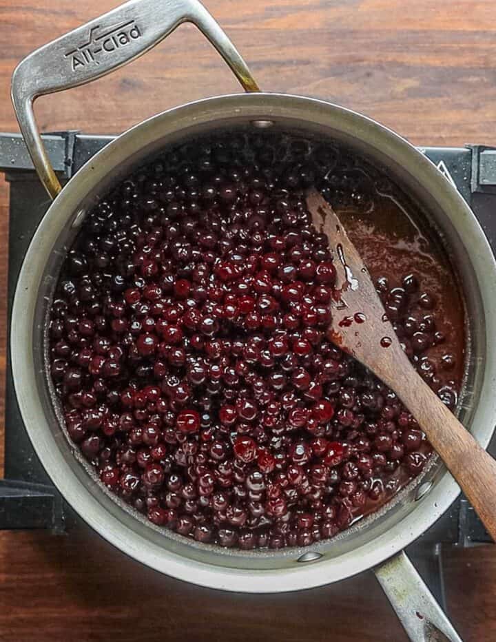 Rich Black Currant Jam Recipe (Low Sugar, No Pectin) - Forager | Chef