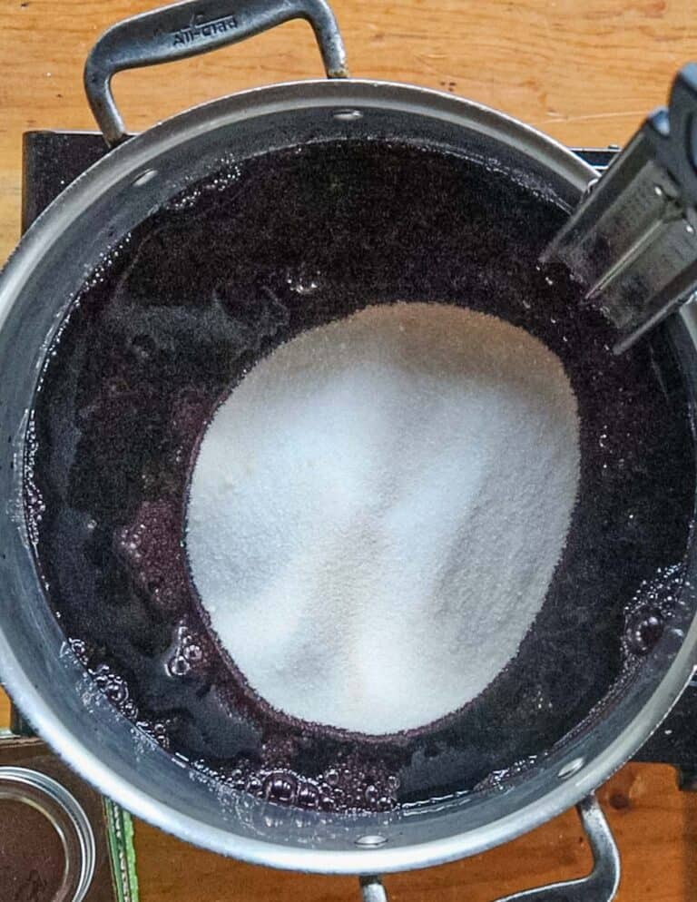 Classic Homemade Wild Grape Jelly