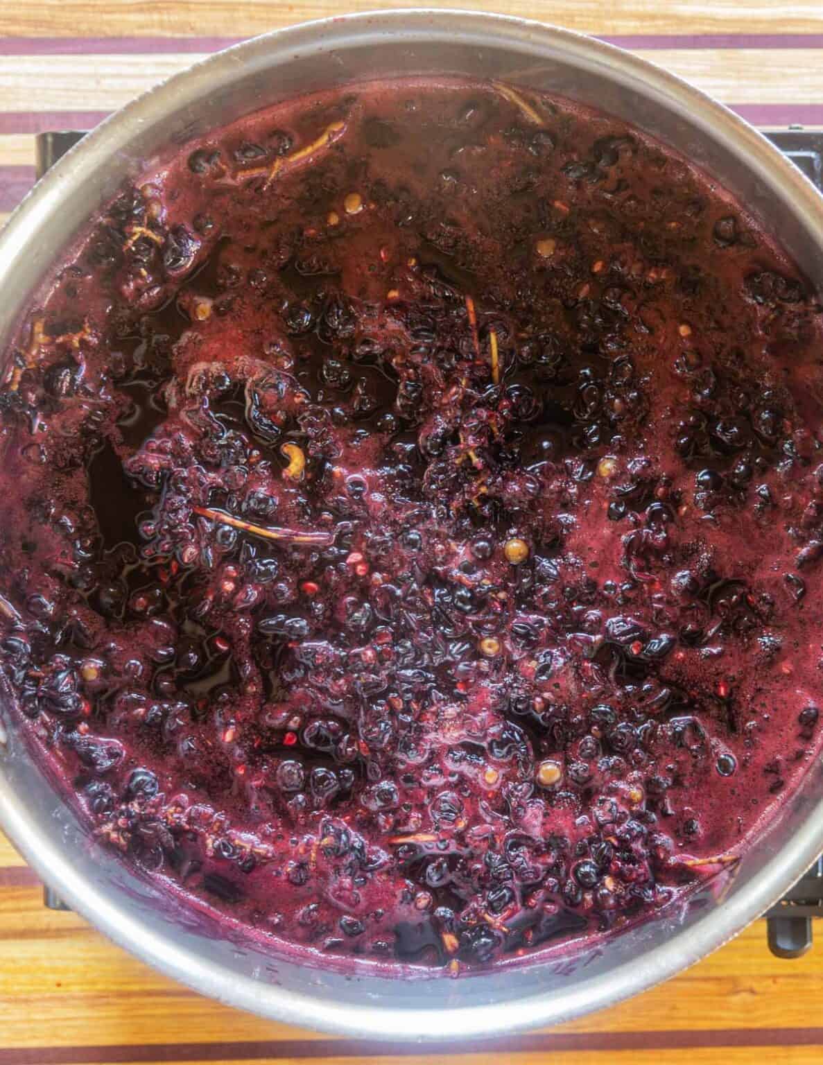 Classic Homemade Wild Grape Jelly