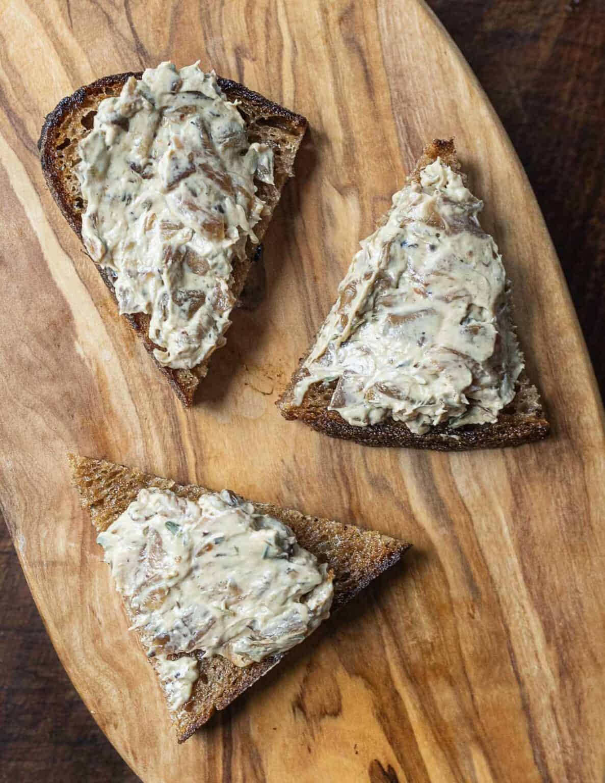 Rich and Creamy Mushroom Dip - Forager | Chef